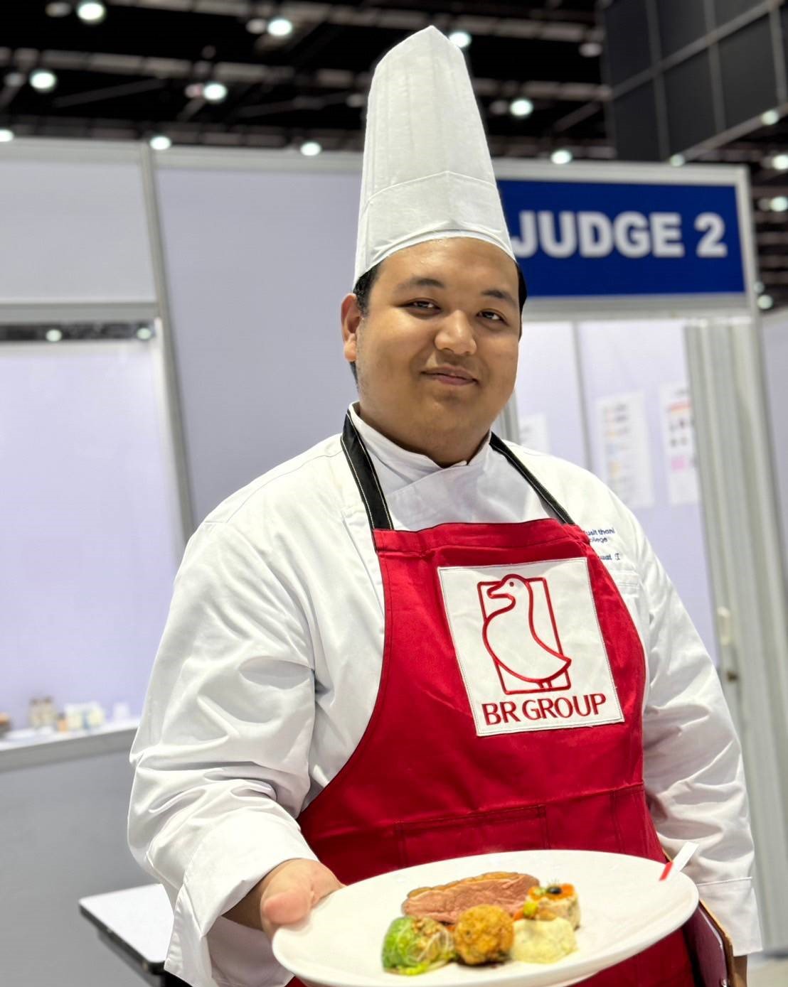 ตัวแทนวิทยาลัยดุสิตธานีกวาดรางวัลถ้วนหน้าจากเวที Thailand International Culinary Cup (TICC) 2024 ...